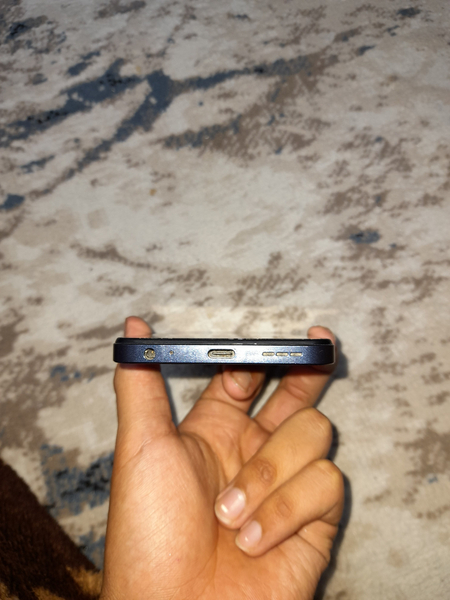 Infinix Hot 30 i