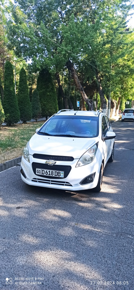 Продается автомобиль спарк 1.2