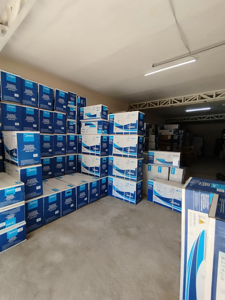 Кондиционер Midea Naomi 07/09/12/18 Inverter Quattro R32