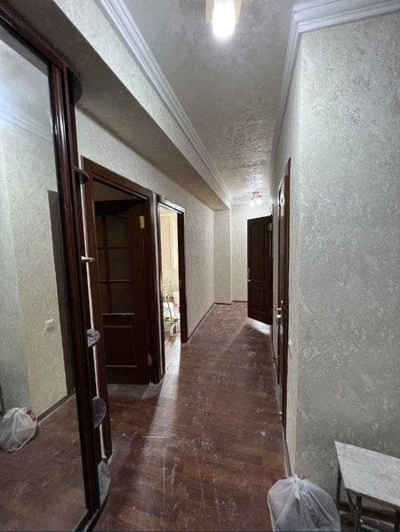 (К126081) Продается 5-ти комнатная квартира в Мирабадском районе.