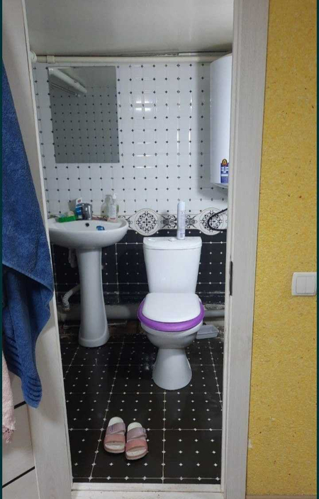 Срочно продаётся 1ком 44м2, цокольный этаж