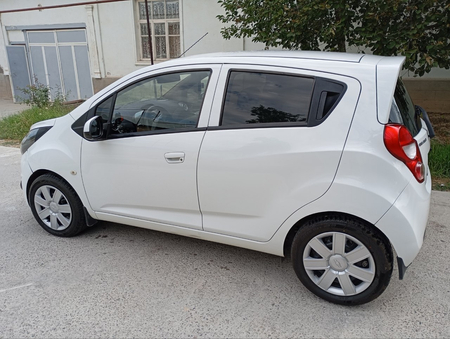 Arenda vikup Spark 2014 metan gaz