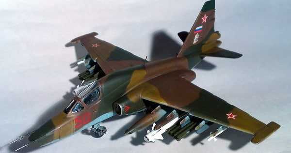 Сборная модель самолета Су-39 (Звезда 1/72)