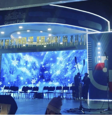 Yuqori sifatli LED-ekranlar, podium, svetomuzika, ferma, elevator ijar