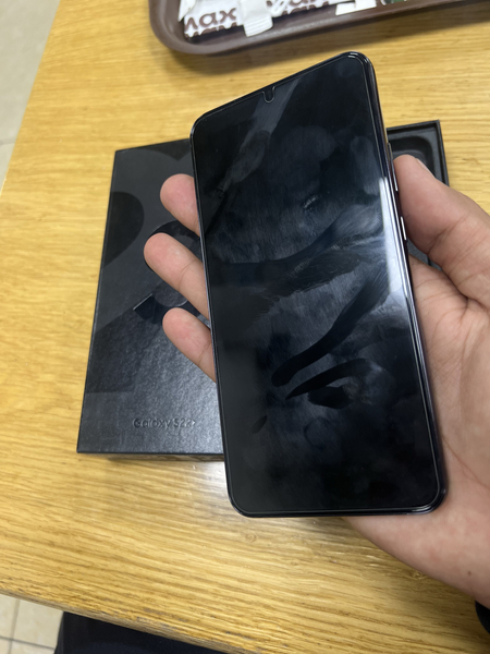 Samsung s22 plus 8/128 iidial