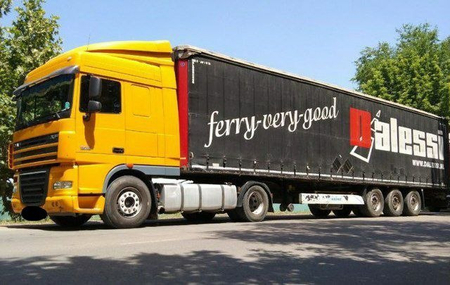 Фура DAF XF сотилади.