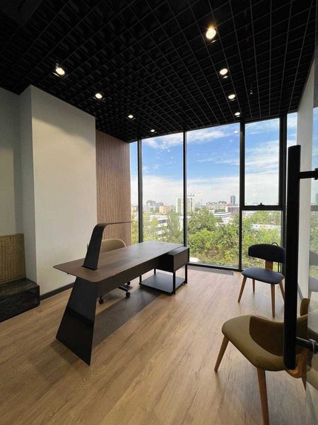 Аренда офиса в БЦ Dim Tower Алайский Прохинкали 150 м2, (7144)