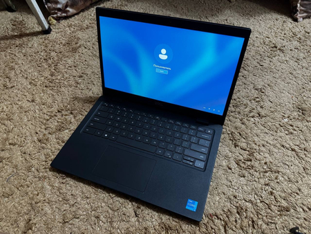 Dell 3420 14 hd display core i5 1135g7 8/256GB