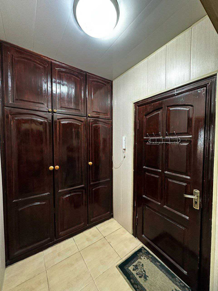 Продаётся 2х комнатная на Ойбеке Ор-р Загс , Гранд Мир отель 65м2