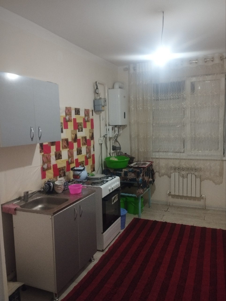 Uy sotiladi 5 qavatli yangi qurilgan