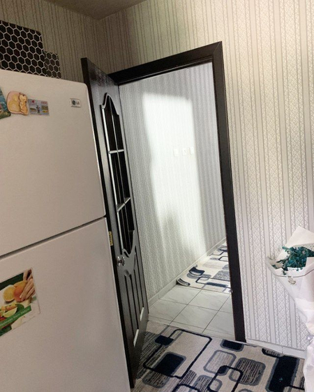 Chilonzor Aygenni yonida 3 xona akkuratniy turadiganlarga beriladi