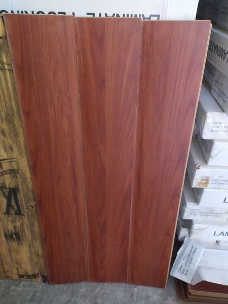 Tarket (laminat) optom narxlarda
