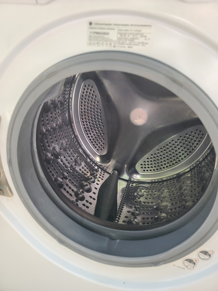 LG Invertor 7 kg