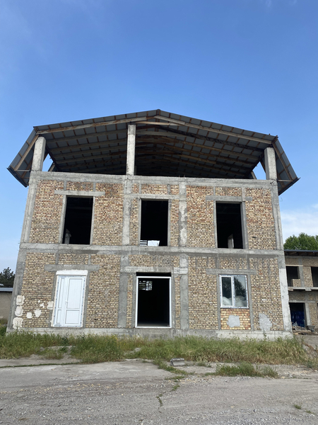 Срочно продаётся отдельно стоящее здание. Ахмад Яссавий. Сан. Мерсиан