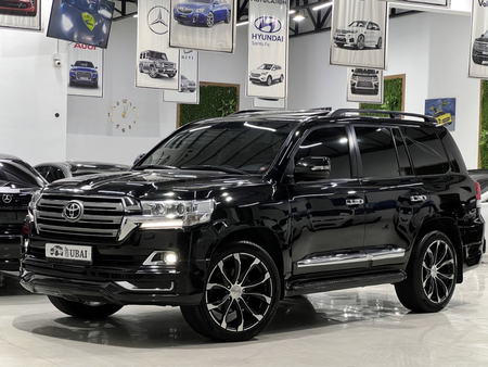 Продается Toyota Land Cruiser 200