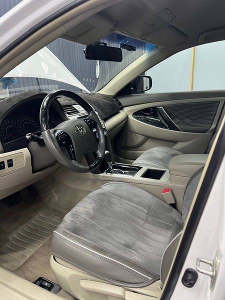 Продается Camry 40