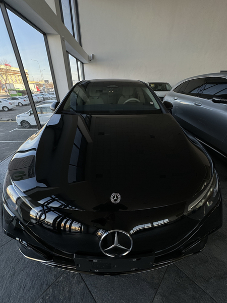 Mersedes-Benz EQE 350