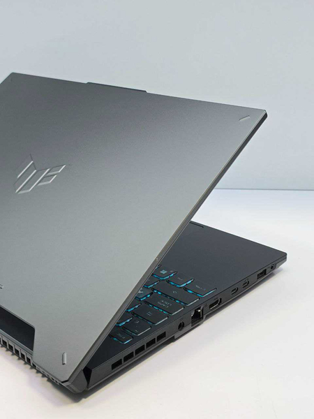 ASUS Tuf Gaming.
