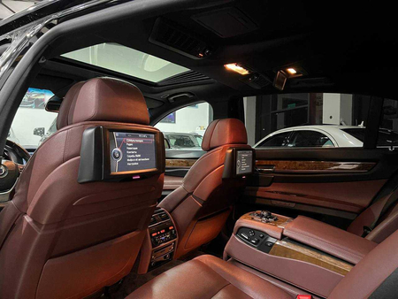 BMW F02 750 Li (Alpina)