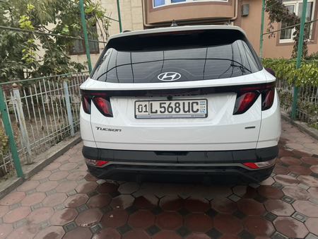 Hyundai tucson 27000 km