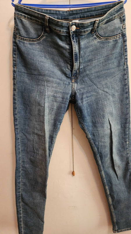 Джинсы женские от h&m практически новые