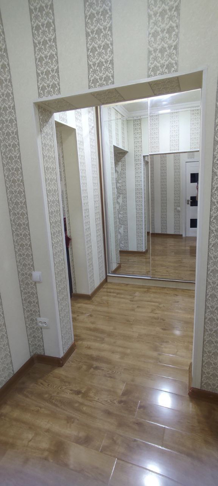 Аренда метро Ойбек 3 комн квартира