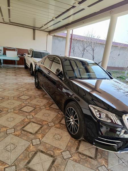 Продаётся Мерседес Бенс W222 S450 4matic 2019 г 28500 пробег