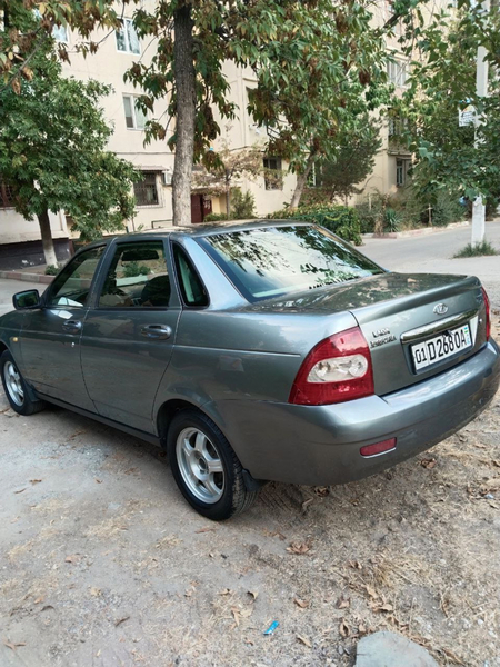 Лада приора 2008