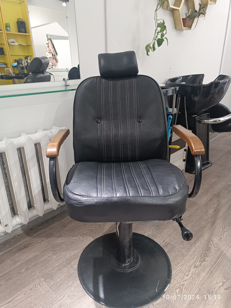 Kreslo BarBerlar uchun
