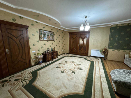 Продается 4/1/4 на Дархане, ор-р: дом Тамара Ханум /ASR/