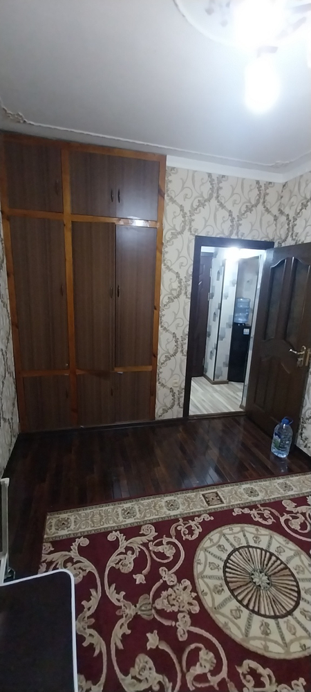Аренда 2хона 4этад 400уе.Тинчлик метро.Гунча.Чорсу якин.Риэлтор50%