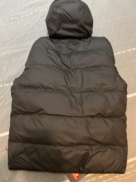 Куртка Nike primaloft оригинал размер M