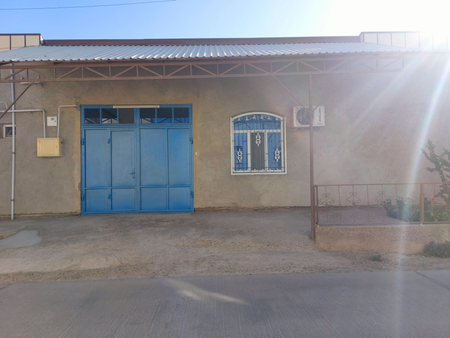 Uy sotiladi srochno
