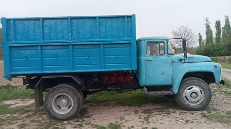 Zil srochna sotiladi