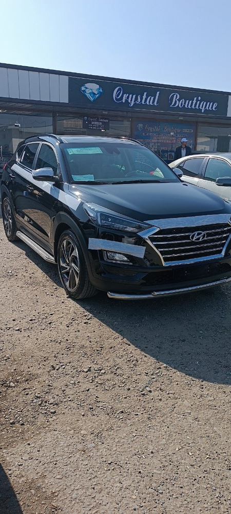 Hyundai Tucson full