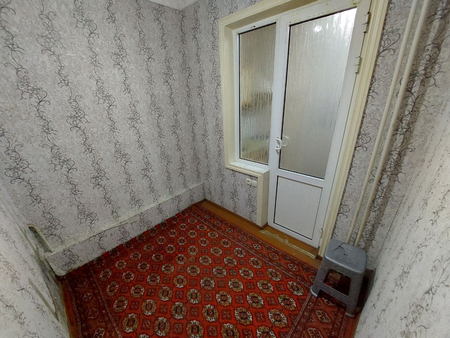 Чиланзар-22 1-2/1/4 балкон 1,5×6 ТВ,хол, кондёр  250у.е. только Семья