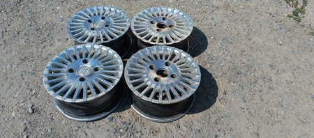 Damas Matiz uchun 13 elegant saka diska