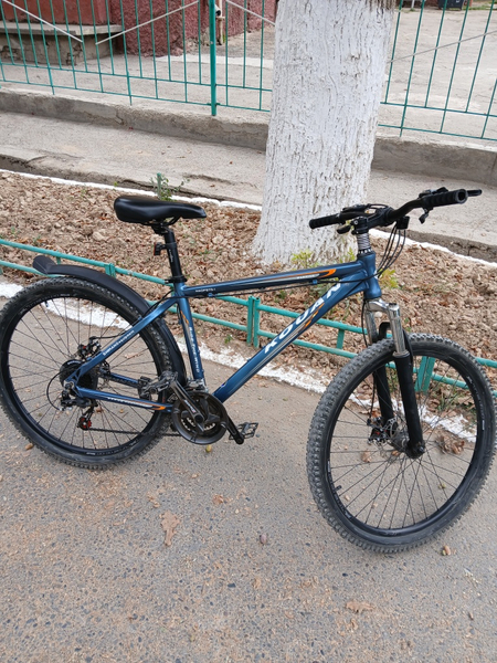 Продаётся велик .