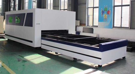 UMPROTECH 1530B Оптоволоконный станок лазерной резки металла 6000W