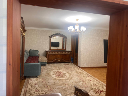 Продается своя квартира ц1