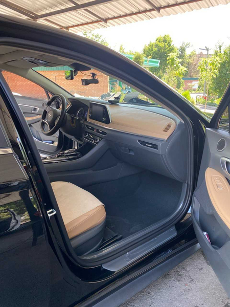 Продам свой Hyundai Sonata 2022 года