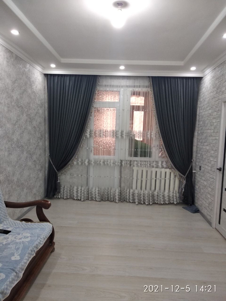 Чиланзар 8.  Евро ремонт 2 х комнатная 400$