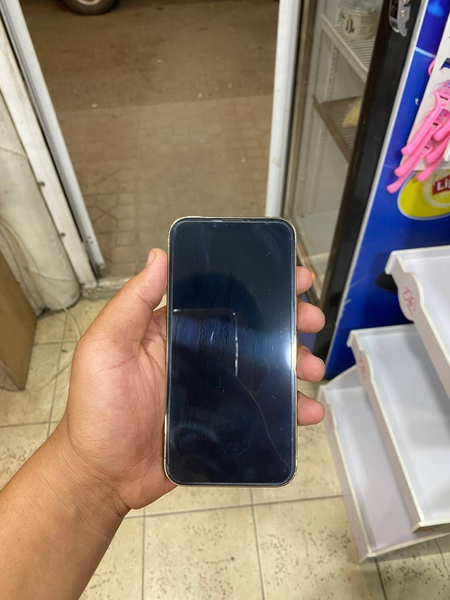 Iphone 13 pro 128 gb (ayfon 13 pro) ideal