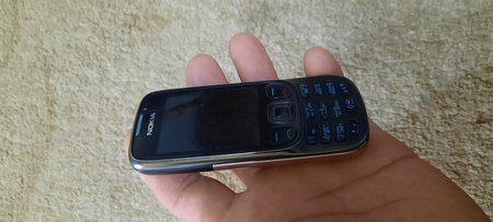 Телефон Nokia 63 03