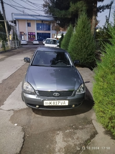 Лада приора мокрый