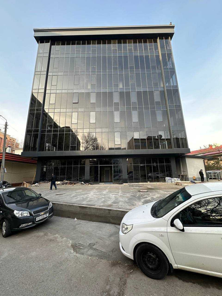 Продается здание в центре города под Бизнес центр Ng9134