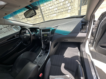 Hyundai Sonata 2010 года