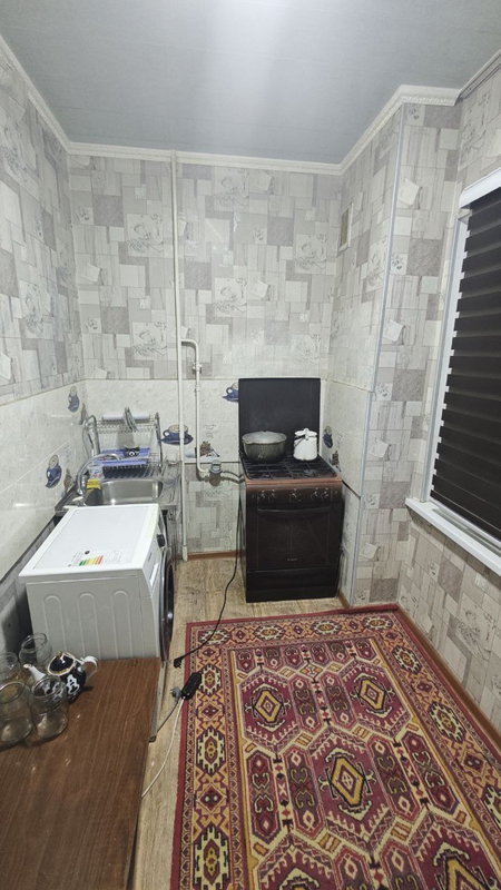 Срочно Yunusobod 19kv 1 xona 3 etaj