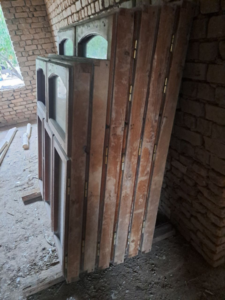 Rom sotiladi 6 ta