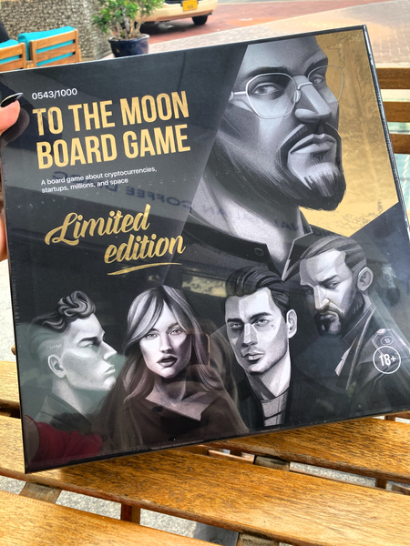 Криптовалютная настольная игра To The Moon на английском языке